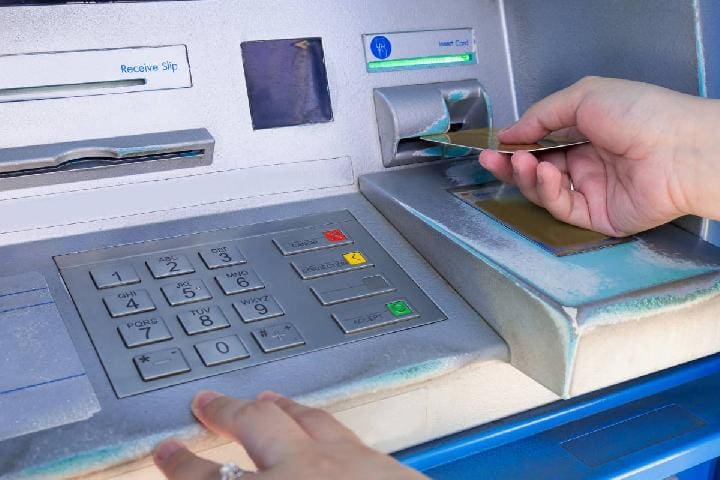 Aturan Baru Saldo Minimum Rekening Bank Februari 2026 2026